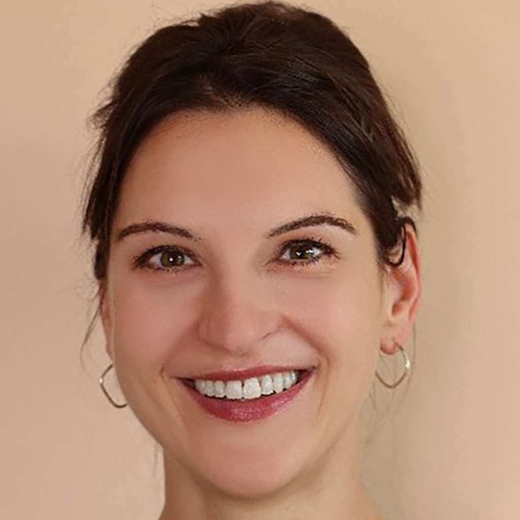 Dr. med. dent. Nicole Lenz - DOCTARIS